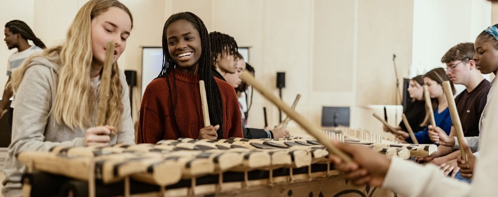 Xylophone embaire d'Ouganda | Philharmonie de Paris